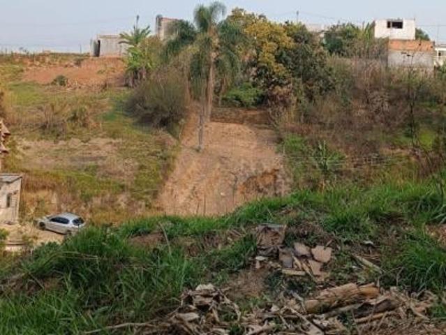Casa no Piatã A em Mogi das Cruzes