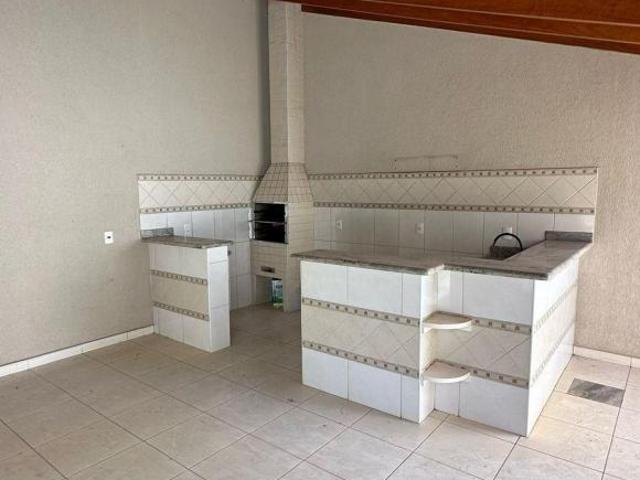 Casa no Piratininga I por R$ 790.000,00 Imóvel locado, venda somente para investidor