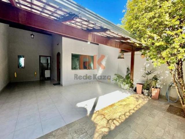 Casa à venda no bairro Planalto: 3 quartos,1 suite, 2 vagas
