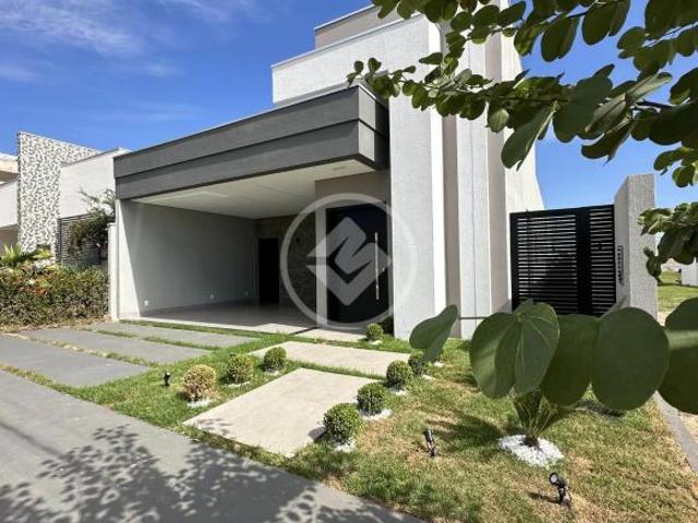 Casa no Primor das Torres: 3 Suítes, Acabamento de Qualidade e Projeto Arquitetônico R$ 1.190.000,00