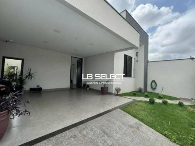Casa no Quinta Alto Umuarama com três suítes e área goutmet