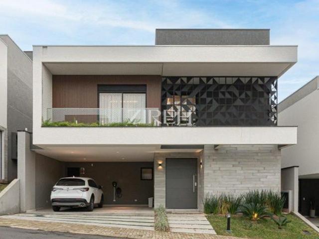 CASA NO QUINTA DA FIGUEIRA À VENDA, 4 QUARTOS, 3 SUÍTES, JARDIM NO CASCATINHA