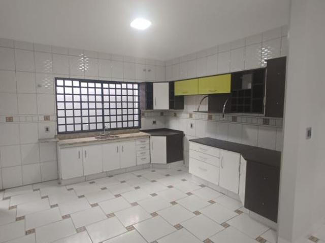 Casa no Residencial Ana Dorothéia por R$ 499.000,00