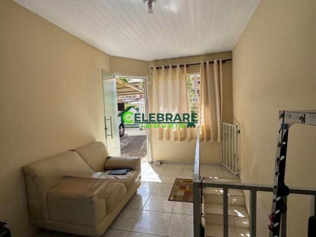 CASA NO SÃO GABRIEL! 03 QTOS,TERRENO FUNDOS,BEM LOCALIZADA
