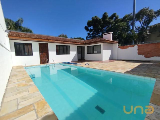 Casa no São Lourenço de 246.75 m² com 5 quartos