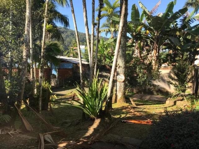 Casa no saguaçú com 3 quartos para venda, 230 m²