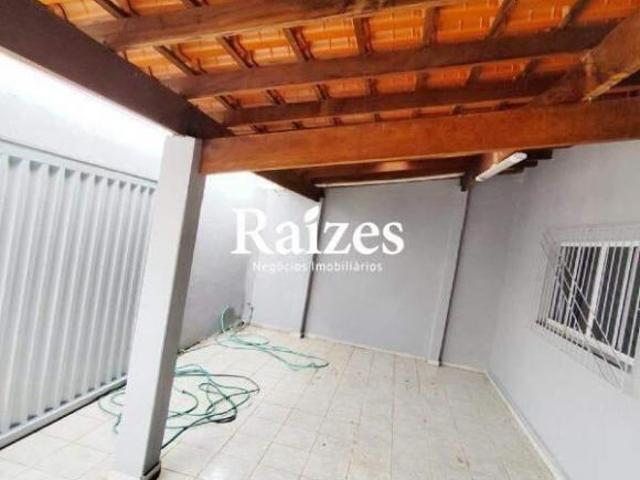 Casa no Santa Mônica com 3 quartos sendo 2 suítes