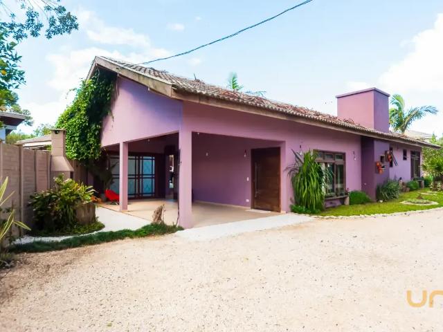 Casa no Santa Felicidade de 200 m² com 3 quartos
