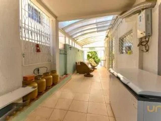 Casa no Santa Felicidade / Lamenha Pequena de 200 m² com 3 quartos