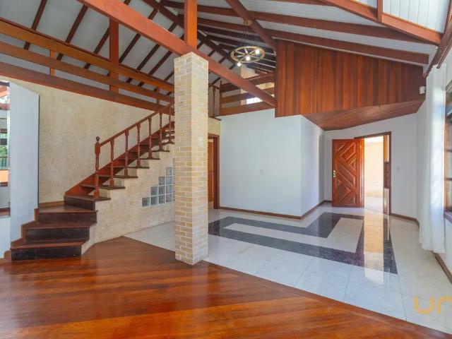 Casa no Santo Inácio de 500 m² com 6 quartos