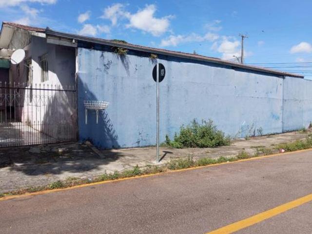 CASA NO SITIO CERCADO COM 150 M² EM TERRENO DE ESQUINA