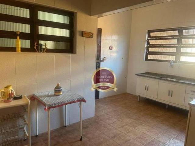 Casa no Solemar em Praia Grande | 4 Quartos | 3 Suítes | 5 Vagas de Garagem