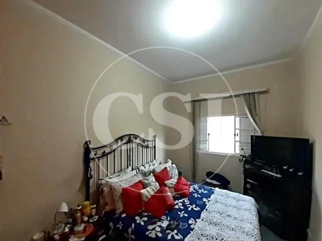 Casa no Taquaral, 3 dorms, suíte, quintal e ótima localização