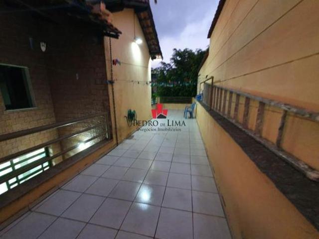 Casa no Tatuapé, 137 m² de área construída, 2 quartos e 3 vagas