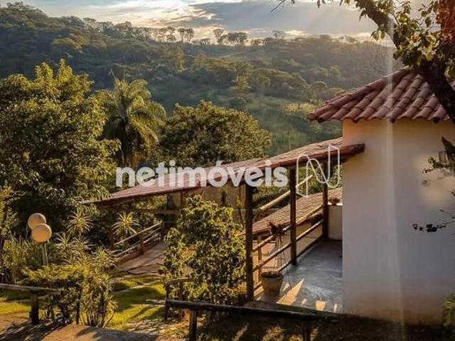 CASA NO VALE DO TAMANDUÁ EM SANTA LUZIA