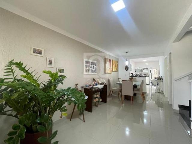 CASA NO VILLAGIO DI SALERMO EM VOTORANTIM SP