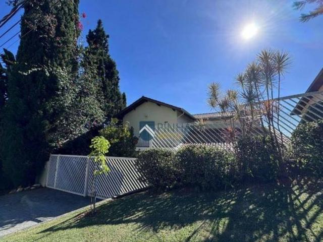 Casa no Vista Alegre – Sede em Vinhedo | 800m² de Terreno | Piscina | Próxima ao Lago | Oportunidade