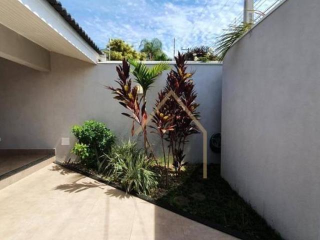 CASA NO WERNER PLAAS COM 4 SUITES E PISCINA LOCALIZAÇÃO PRIVILEGIADA!