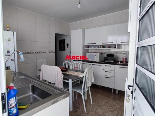 CASA NOVO HORIZONTE COM EDICULA