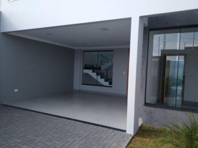 Casa novaTerreno 200 mtsConstrução 172 mts 01 suite com closet02 quartos02 Bwc socialPiscina aquecid