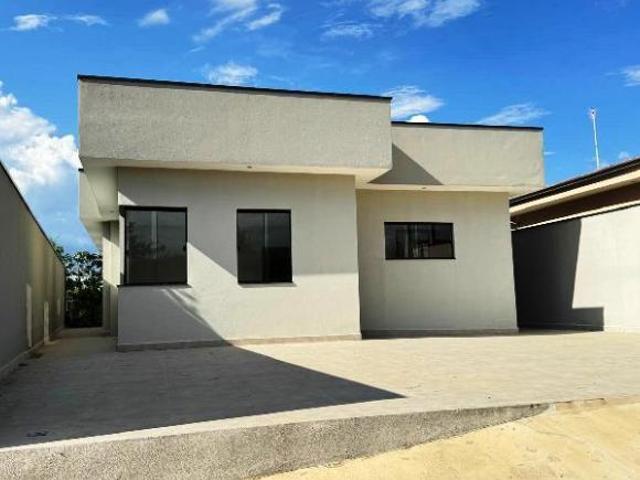 Casa nova 3 dormitórios Águas de São Pedro