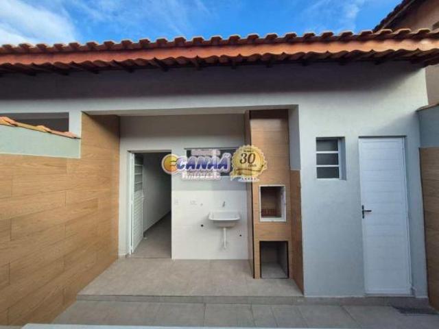 Casa nova 3 dormitórios. Piscina, Área Gourmet. Pronta para Morar