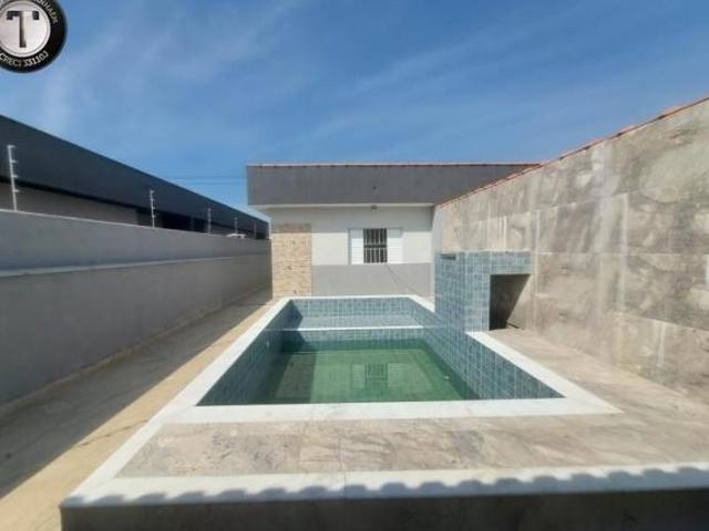 Casa Nova 3 quartos com piscina a venda, Itanhaém, São Paulo, bairro Cibratel 2, sendo 1 dos quartos