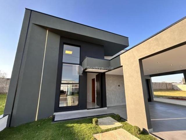 Casa Nova Térrea de 160m², 3 Suítes e Closet – Condomínio Fechado em Tremembé