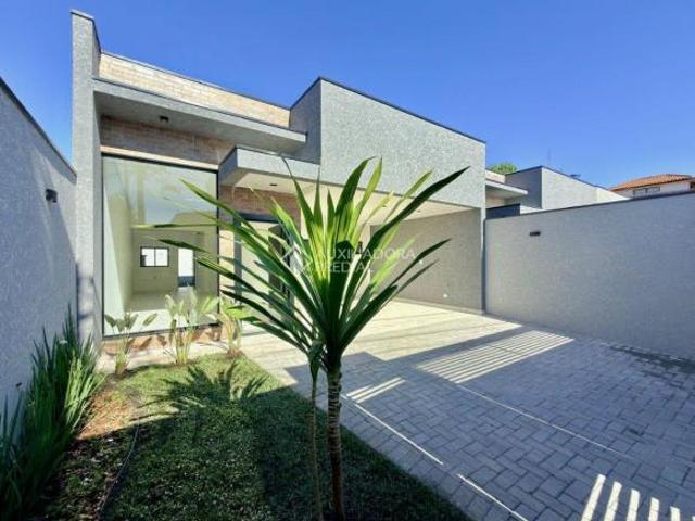 Casa nova 03 quartos com suíte