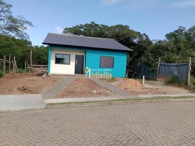 Casa Nova 135m² Pronta para Morar no Joy Volta da Figueira