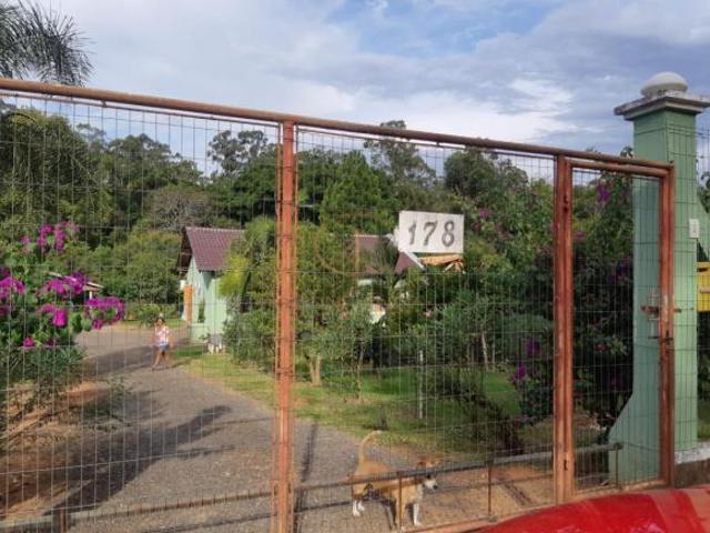 Casa nova, 2 dormitorios, 1 suíte Sitio Ipiranga