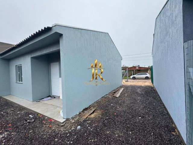 Casa nova 2 dormitórios apenas 300mts do mar