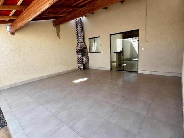 Casa nova c/ 2 quartos e área gourmet