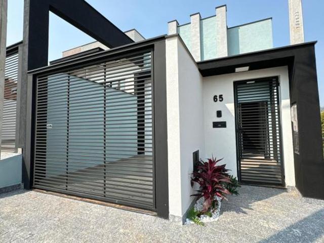 Casa Nova com acabamento exclusivo a venda em Socorro, Interior de São Paulo
