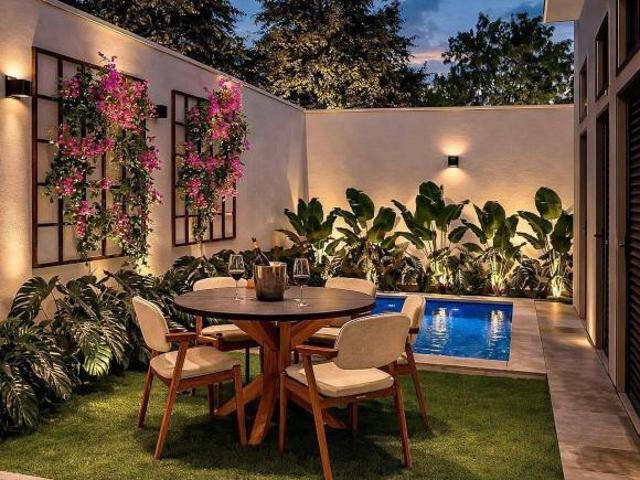 Casa Nova com Área Gourmet e Pé Direito Duplo | Quinta Alto Umuarama em Uberlândia