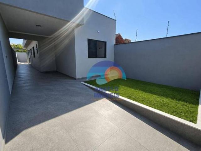 Casa nova com piscina 2 dormitórios sendo uma suíte Parque D&apos Aville Residencial Peruíbe/SP