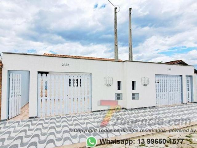 Casa Nova com Piscina, com 150 m² e 2 quartos à venda em Jardim Suarão