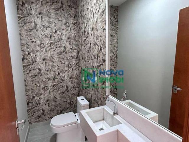 Casa nova com piscina a venda em condomínio fechado