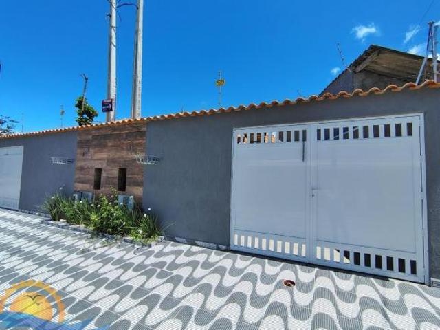 Casa nova com piscina à venda em Itanhaém, 2 dormitórios 1 suíte, 2 vagas, 70m², Vila Nova Itanhaé