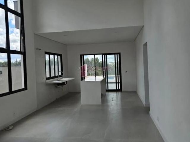 CASA NOVA COM PISCINA À VENDA NO CONDOMÍNIO IBI ARAM II ITUPEVA/SP