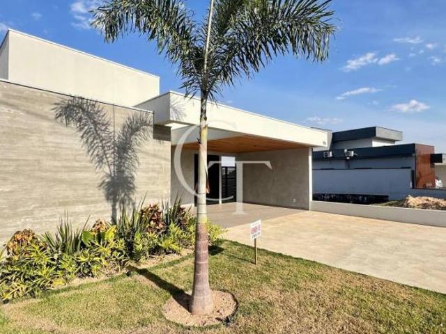 Casa Nova com Piscina à Venda no Condomínio Reserva Central Parque – Salto/SP