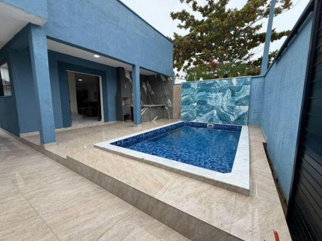 Casa nova com piscina e 4suites para Venda,na praia Peruíbe / SP
