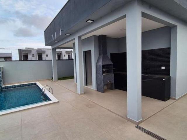 Casa nova com piscina e 03 dormitórios para Venda, Peruíbe / SP