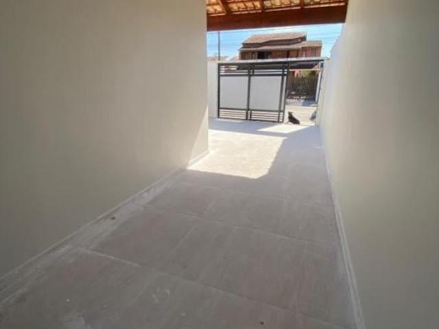 Casa nova com piscina e 3 dormitórios a venda em Itanhaém