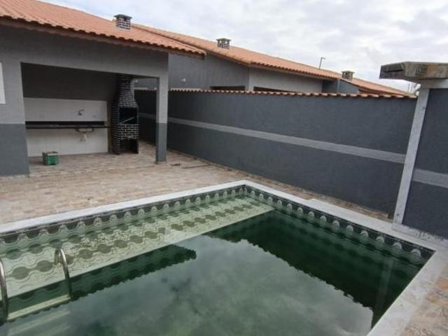 Casa nova com piscina e 3 dormitórios a venda, em Itanhaem