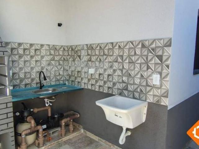 CASA NOVA COM PISCINA E CHURRASQUEIRA! 500M DO MAR ITANHAEM/SP