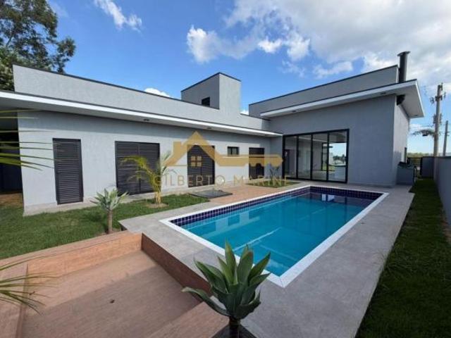 Casa nova com piscina e suites Ninho Verde I Porangaba