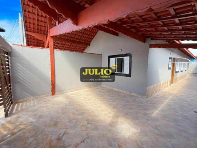 CASA NOVA COM PISCINA EM ITAÓCA – ACABAMENTO DE ALTO PADRÃO E ÁREA GOURMET INCRÍVEL!