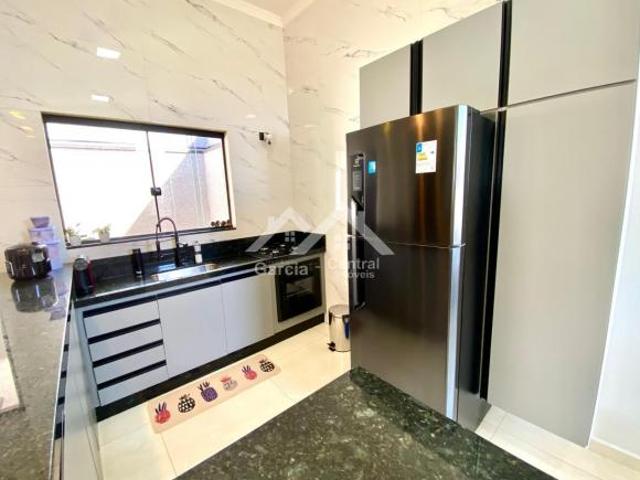 Casa nova com piscina em Peruíbe