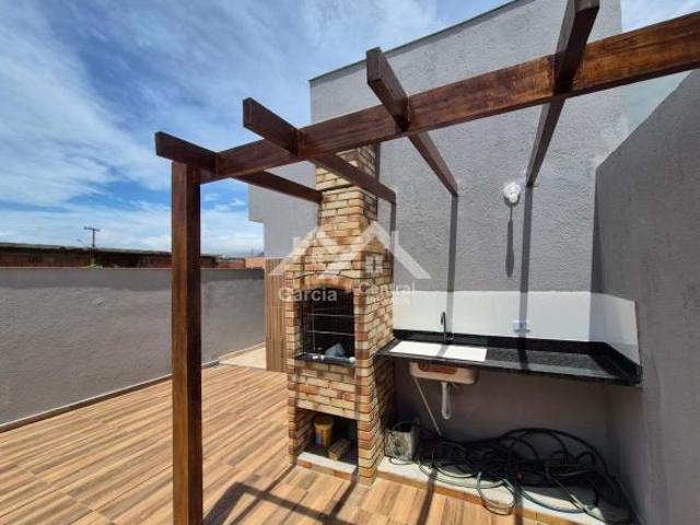 Casa nova com piscina em Peruíbe